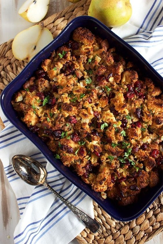 15 Easy Christmas Side Dish Recipe Ideas That Pair With Any Main 15-easy-christmas-side-dish-recipe-ideas-that-pair-with-any-main