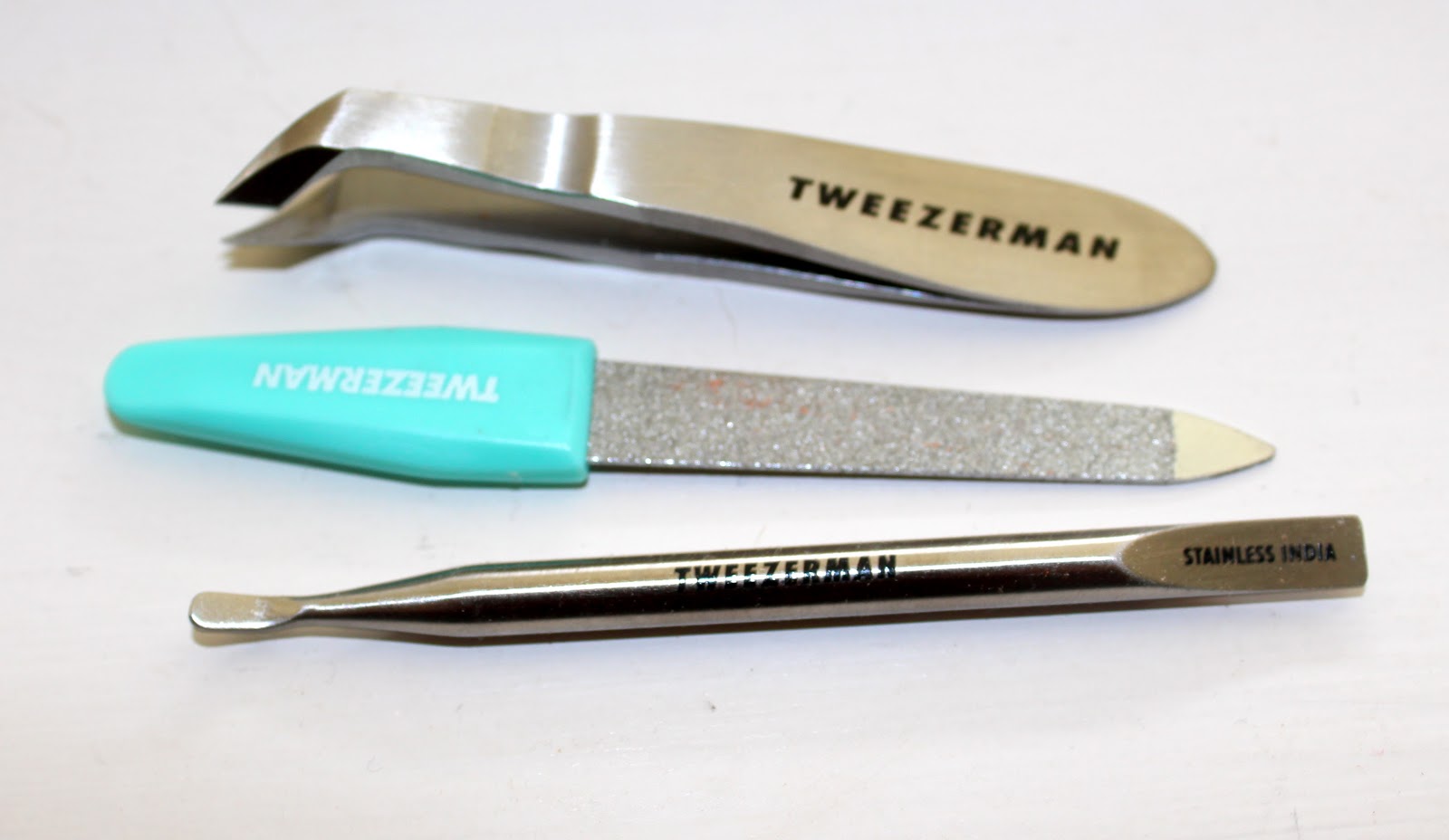 Cover Shoot: Tweezerman Mini Essentials Kit