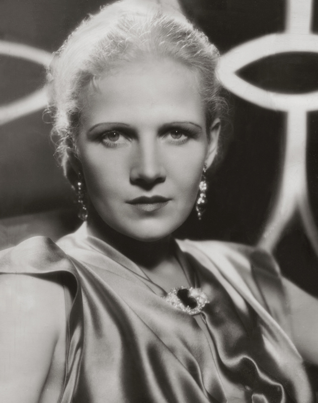 It's The Pictures That Got Small ...: THE FRIDAY GLAMOUR 15!