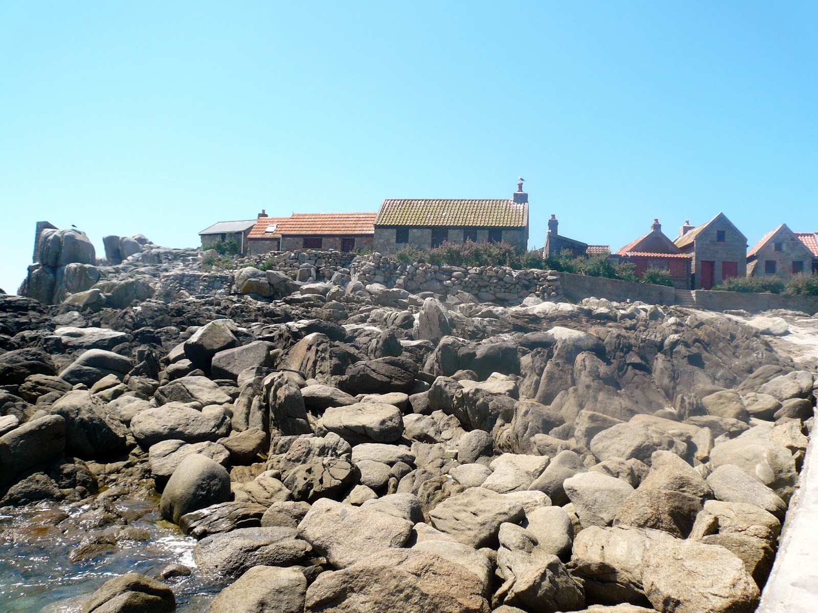 VOILE et REGATE, Karibario & ses amis, A 40, Sun Odyssée 40, Chausey ...