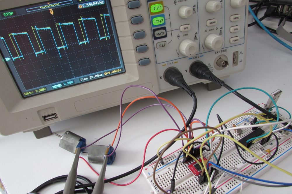 Davide Gironi: TB6612FNG AVR motor driver