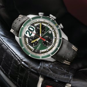 CHRISTOPHER WARD C70 VW4 COSC CHRONOMETER.