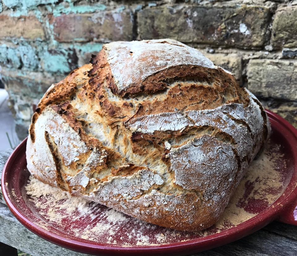Speltvolkorenmeelbrood met lijnzaad