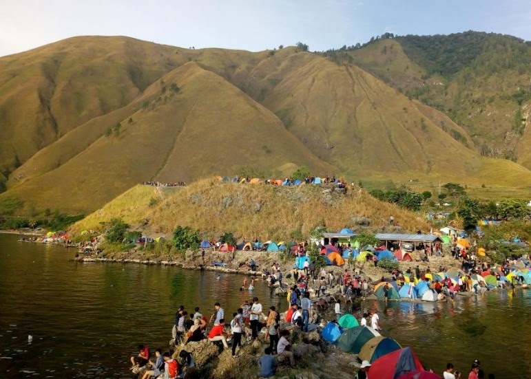 5 Destinasi Tempat Kemping di Sumut, Tidak Jauh dari Medan - Suwi Gaul