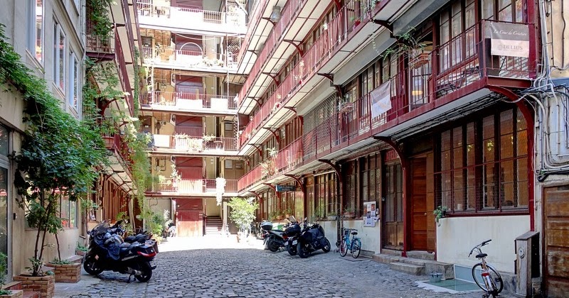 Paris : 77 rue de Charonne, les ateliers réhabilités d'une ancienne ...