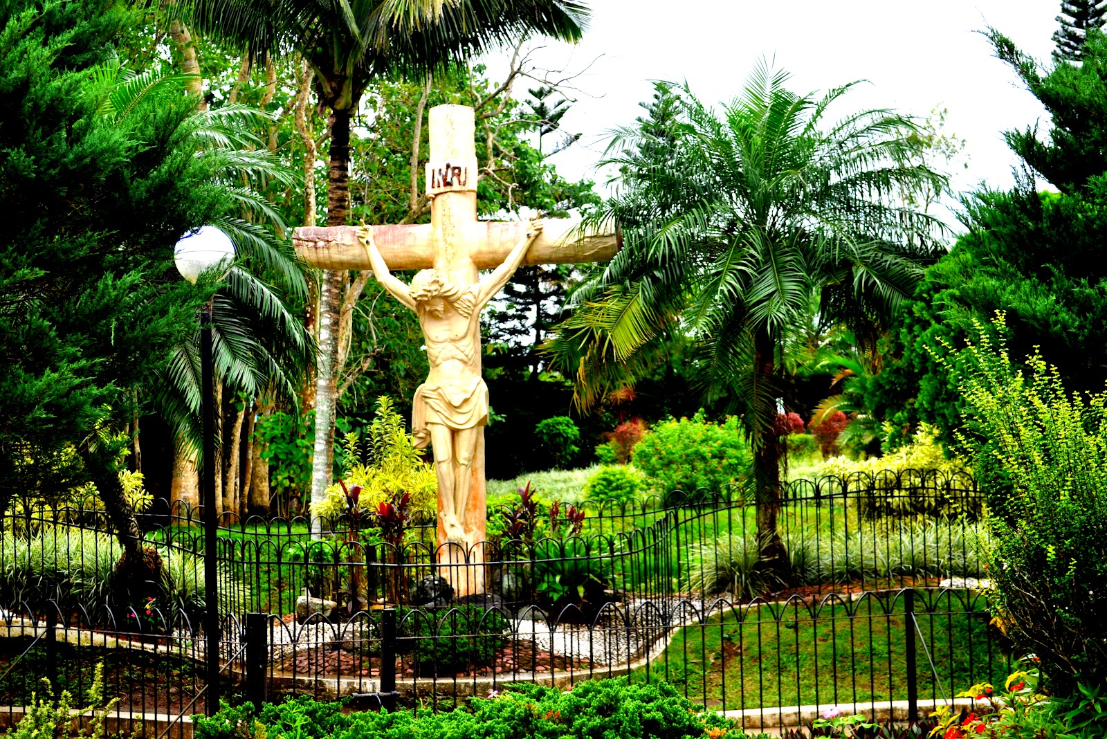 Angeles City and Beyond: Adoration Convent of Divine Mercy in Tagaytay