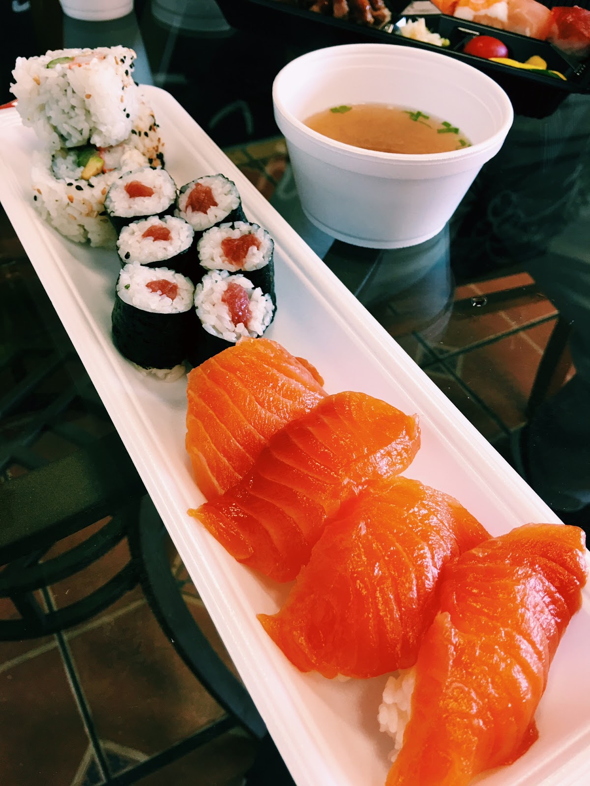 Hawaii Mom Blog: Honolulu Sushi