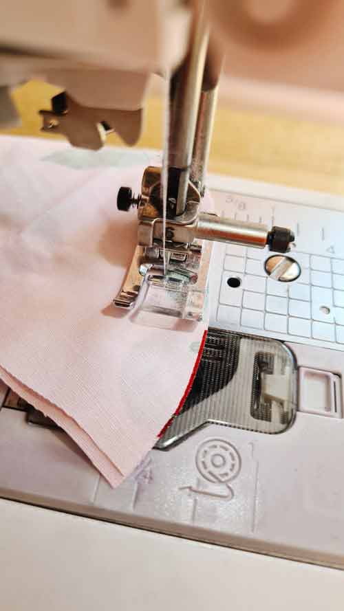 HOW TO Sew a Reusable Fabric Face Mask | Beginner Sewing FASHION DIY ...