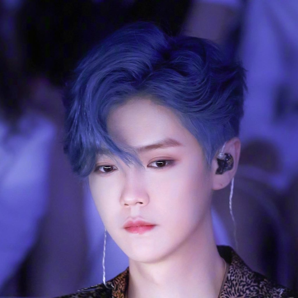 Instiz: Nhìn Luhan gần đây này