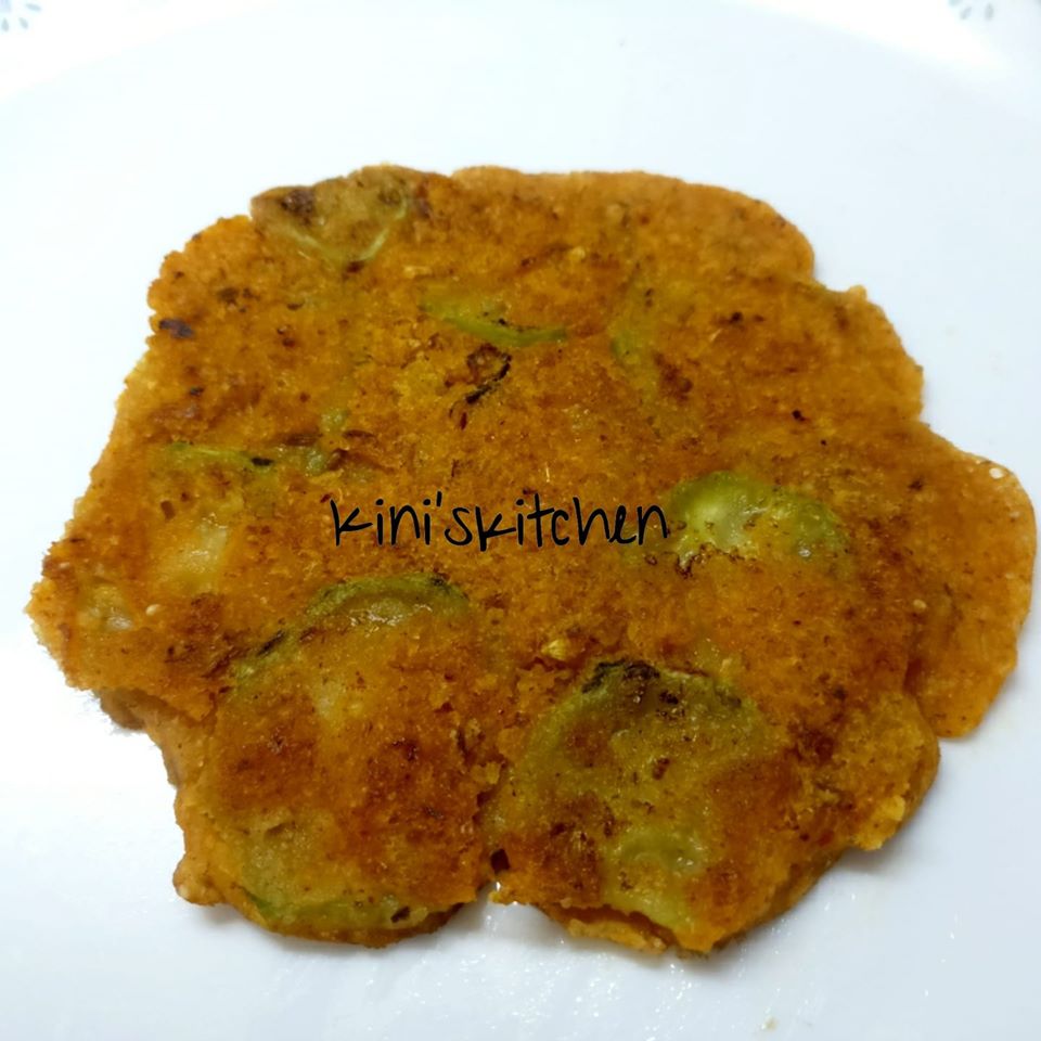 Heerekayi Dosa / Ridgegourd dosa