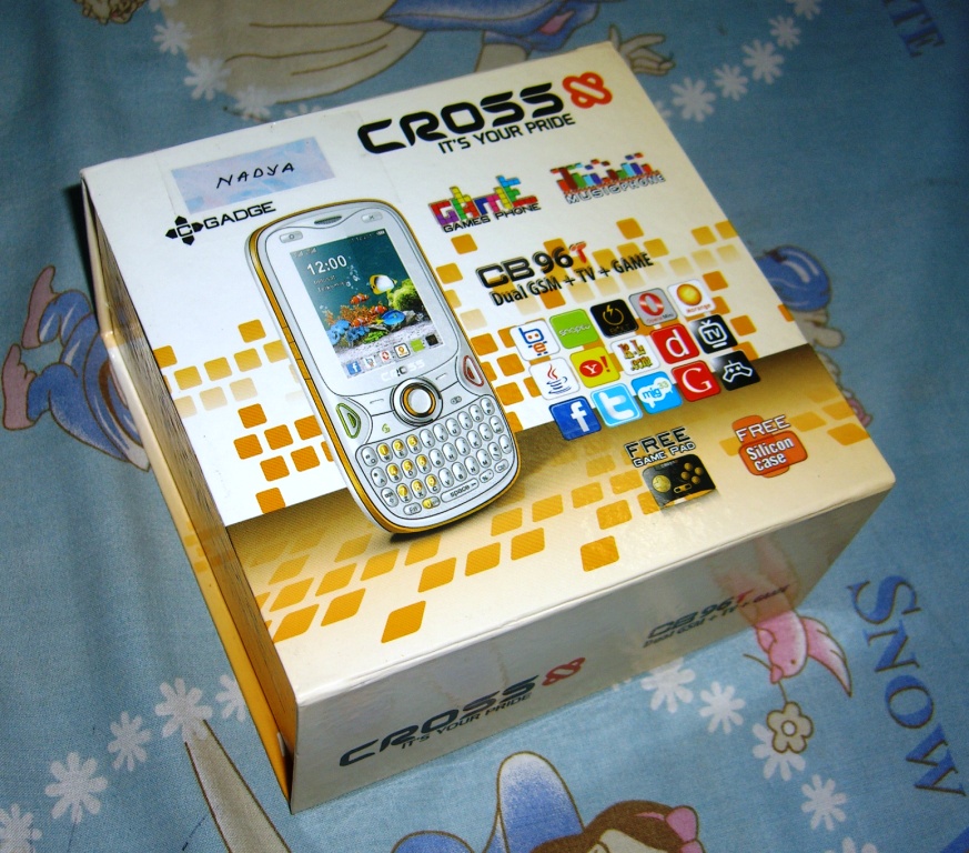 Blognya Nadya: Handphone Baru Cross Nadya & Icha yang dibelikan Mama Papa