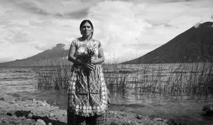 White Wolf : Fascinating Photos Give a Glimpse into Modern Mayan ...