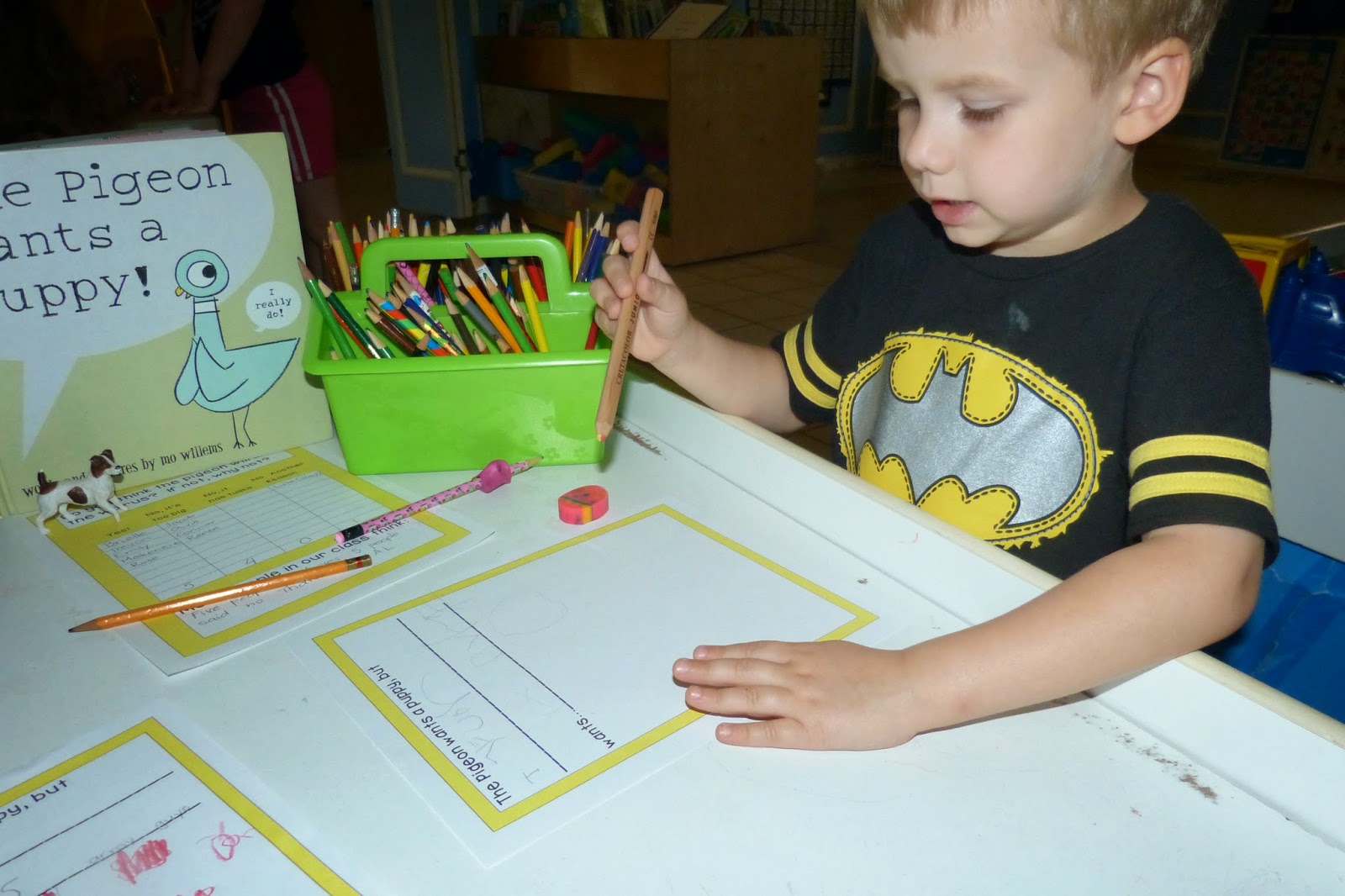 Paula's Primary Classroom: Pigeon week - the Mo Willems books come to life!