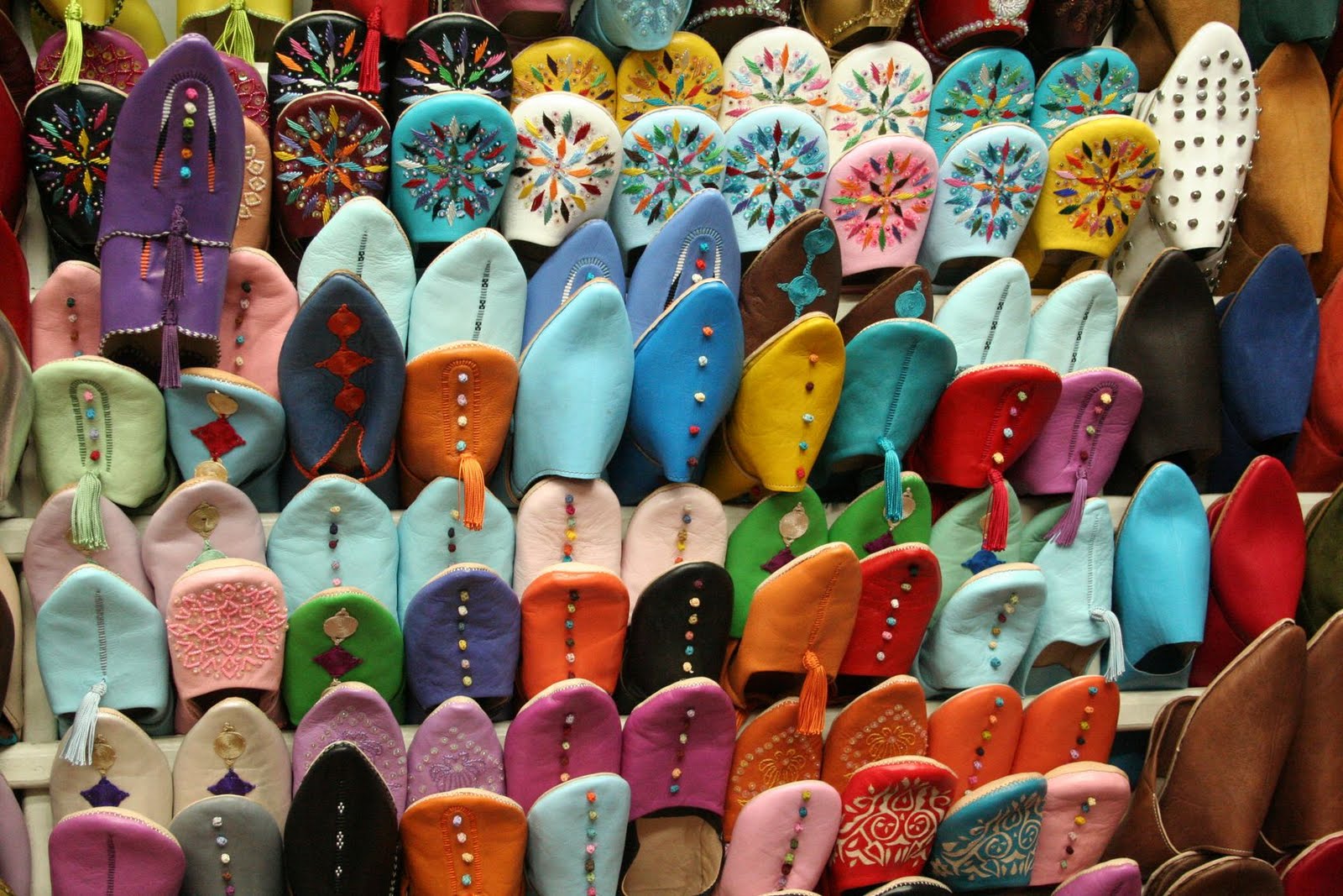 THE VIEW FROM FEZ: 2016 ~ The Year of the Moroccan Babouche!
