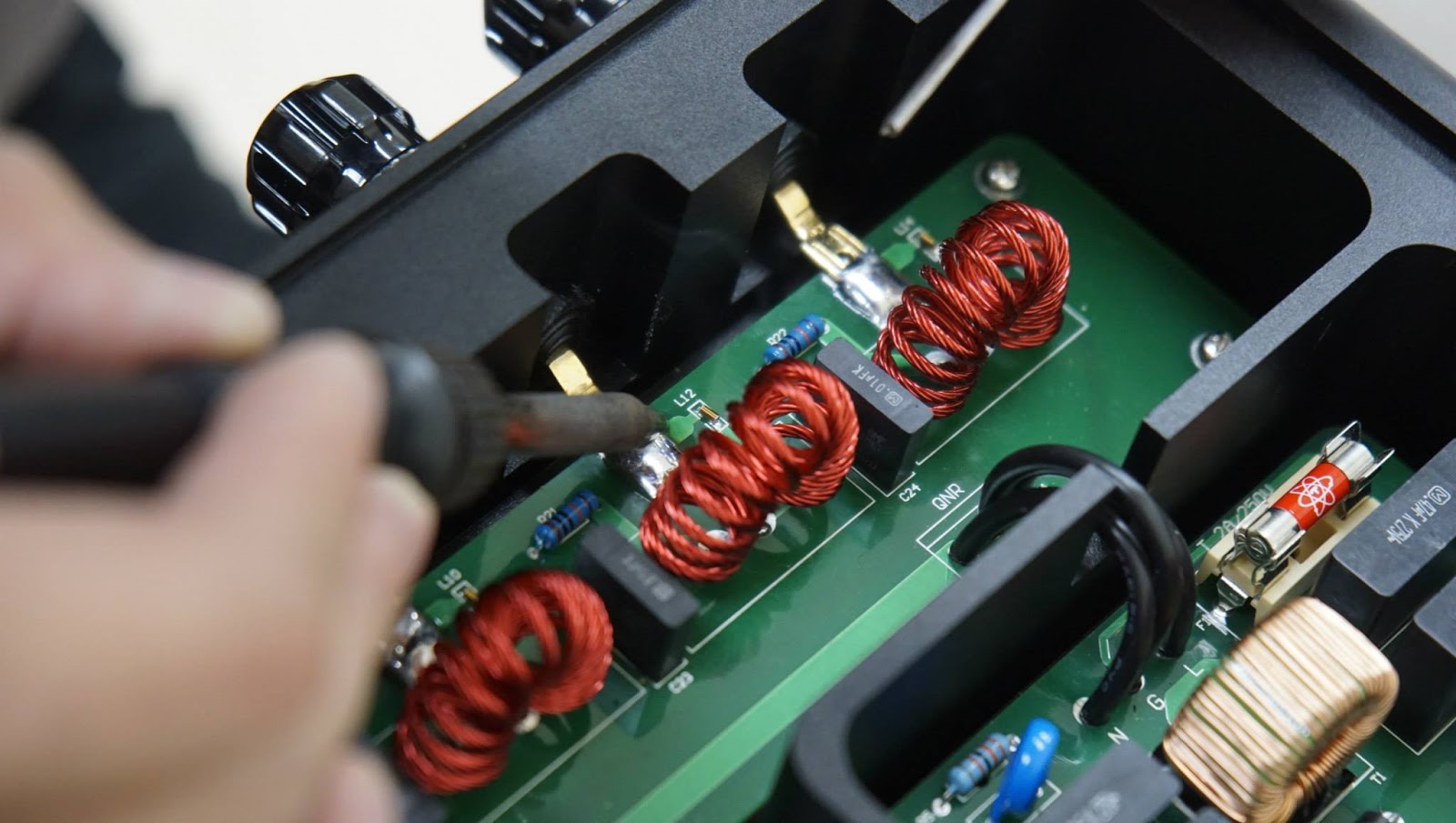 Telos Audio Design Grounding Noise reducer closer look – M & S ...