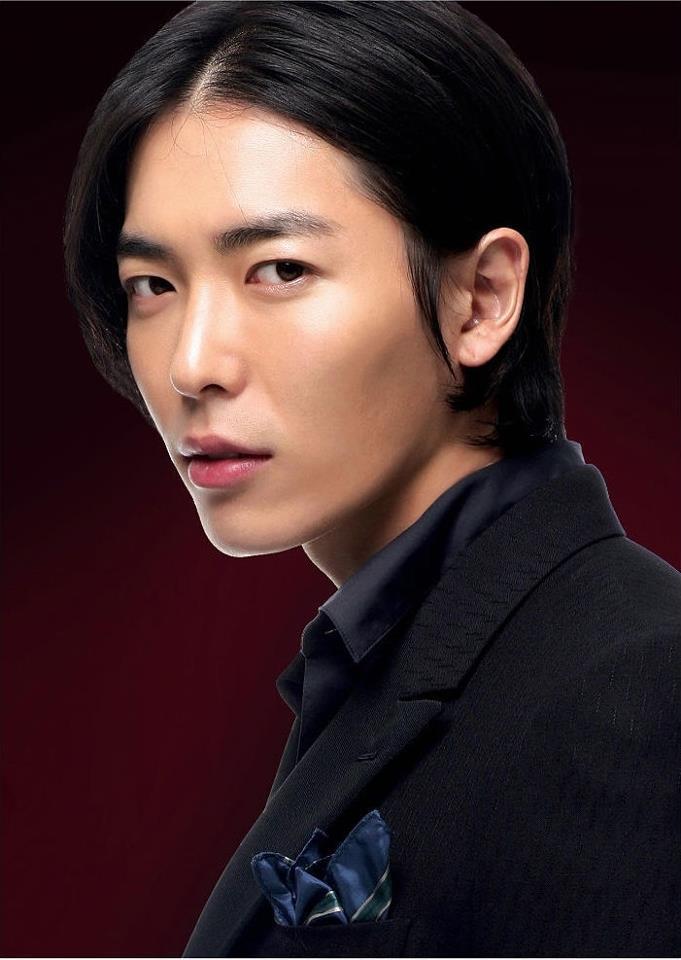 Hombres asiáticos : Kim Jae Wook