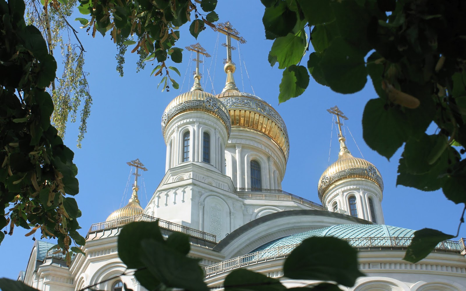 Travel & Adventures: Moscow, Russia, four seasons. The Nature of Moscow ...