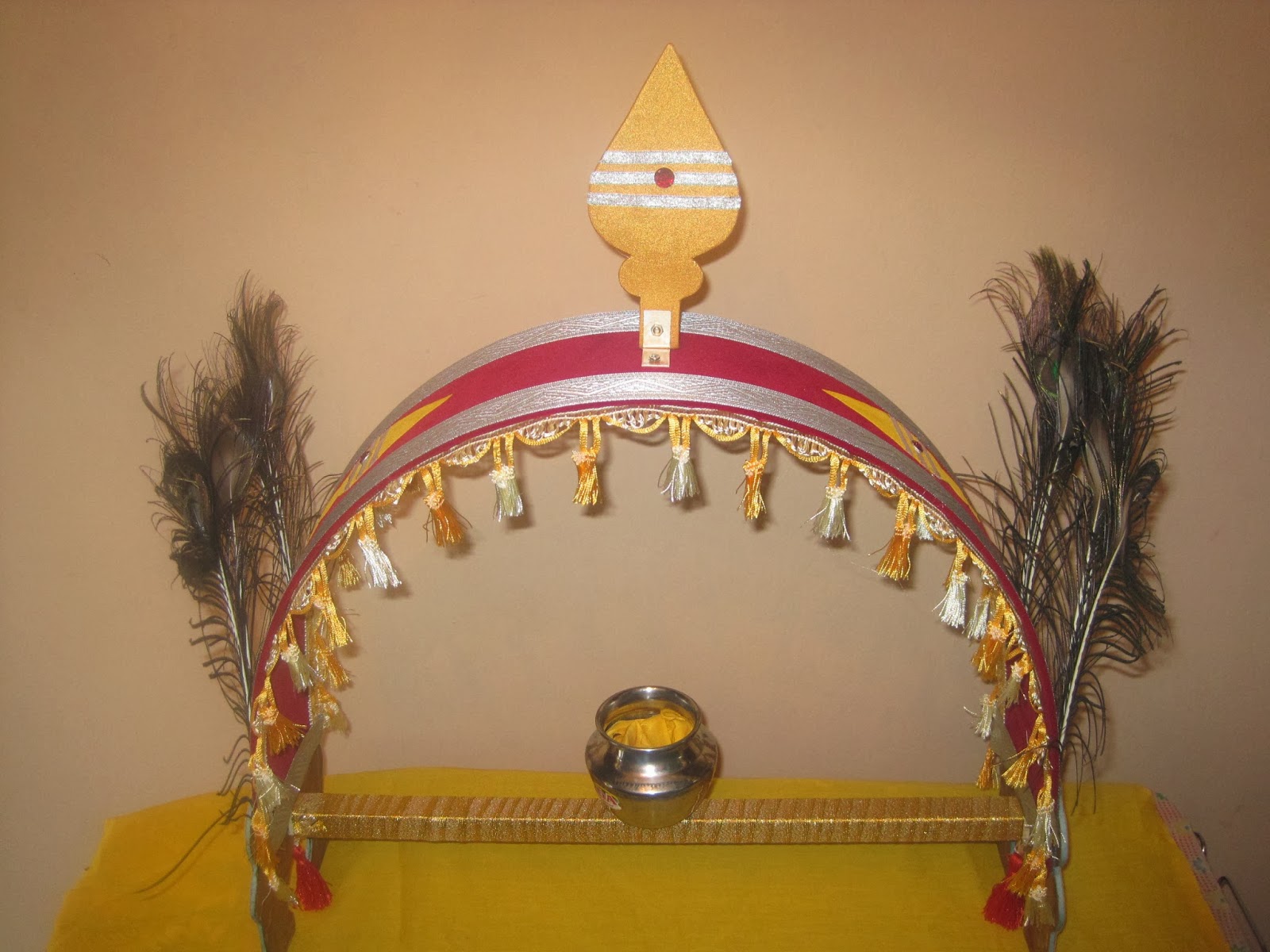 Perumal Kavadi : Kavadi Sale And Rent