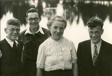 Relindonesia: Rolf Reichenbach 1911-2004, Charismatic Catholic priest ...