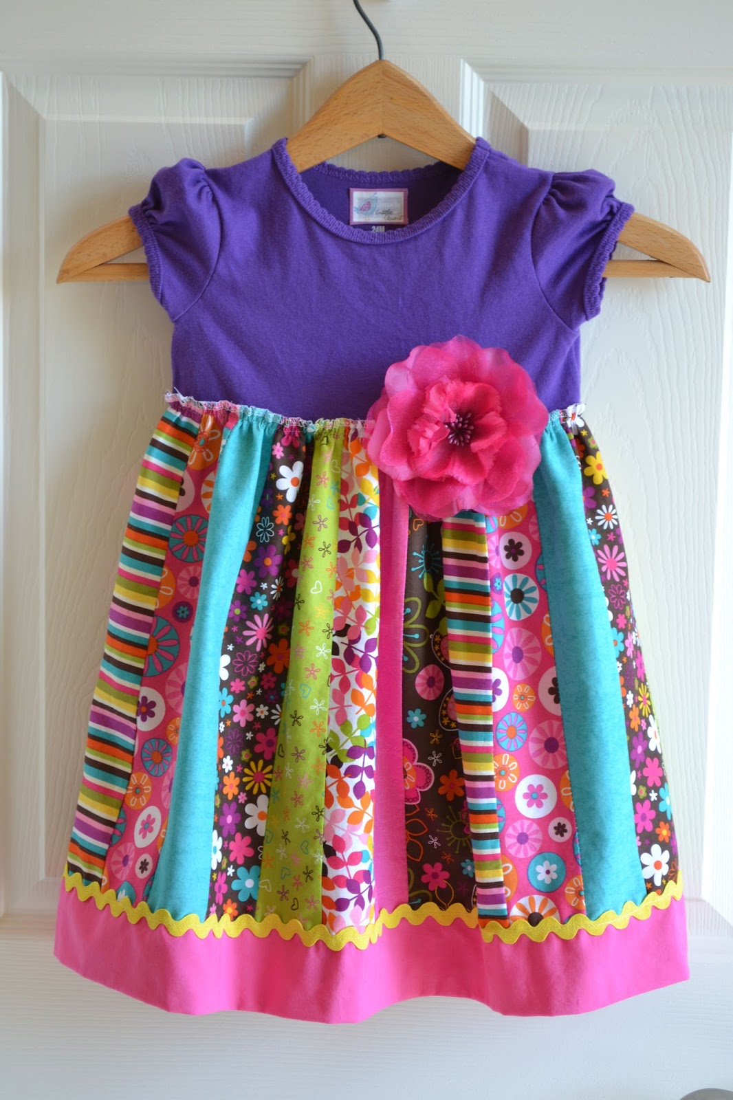 Little Quail: Little girls simple dress 4 way's