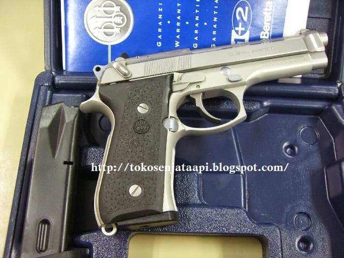 TOKO SENJATA API: BERETTA U.S.A