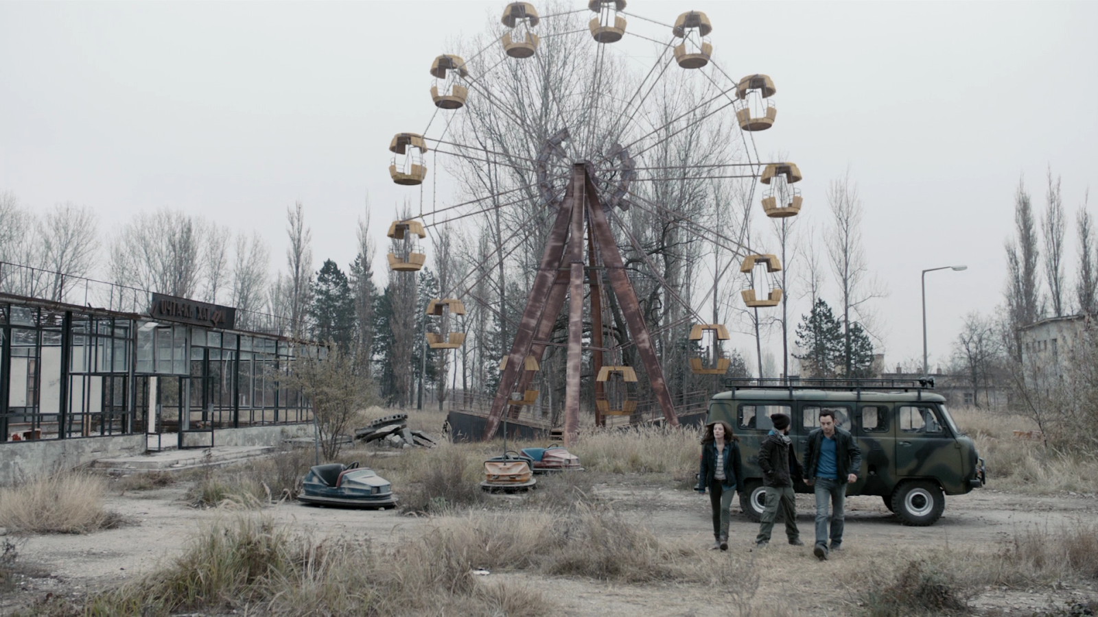Happyotter: CHERNOBYL DIARIES (2012)