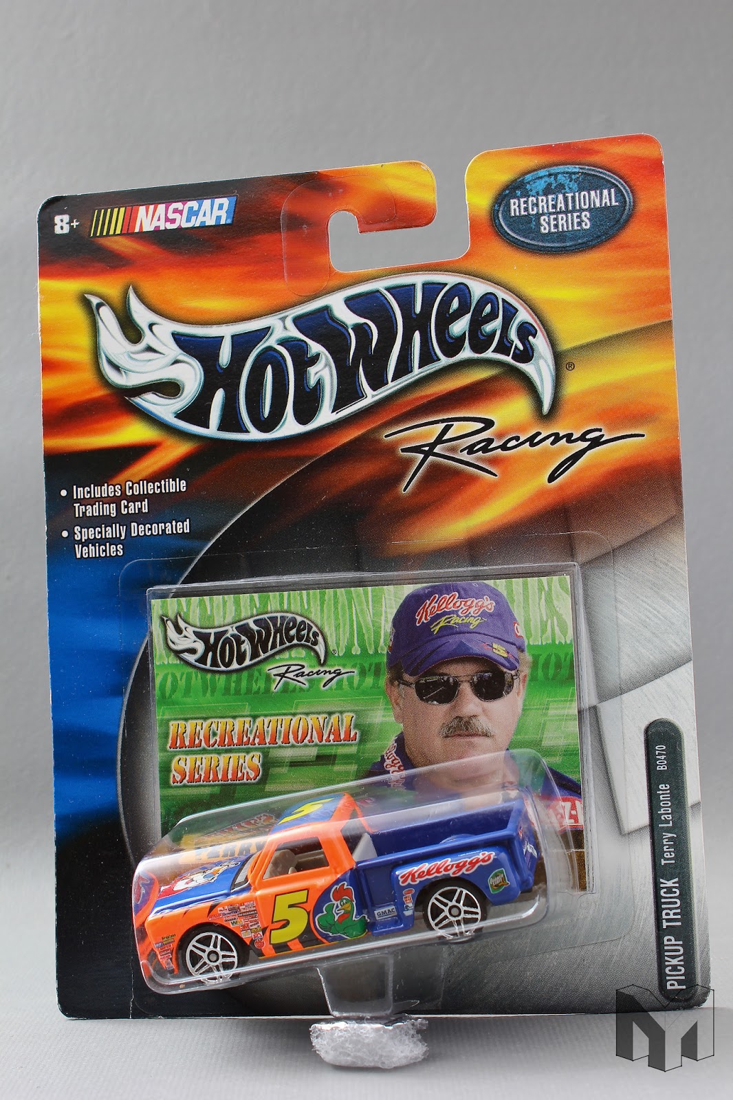 Ian's Diecast: Hotwheels: Custom 69 Chevy