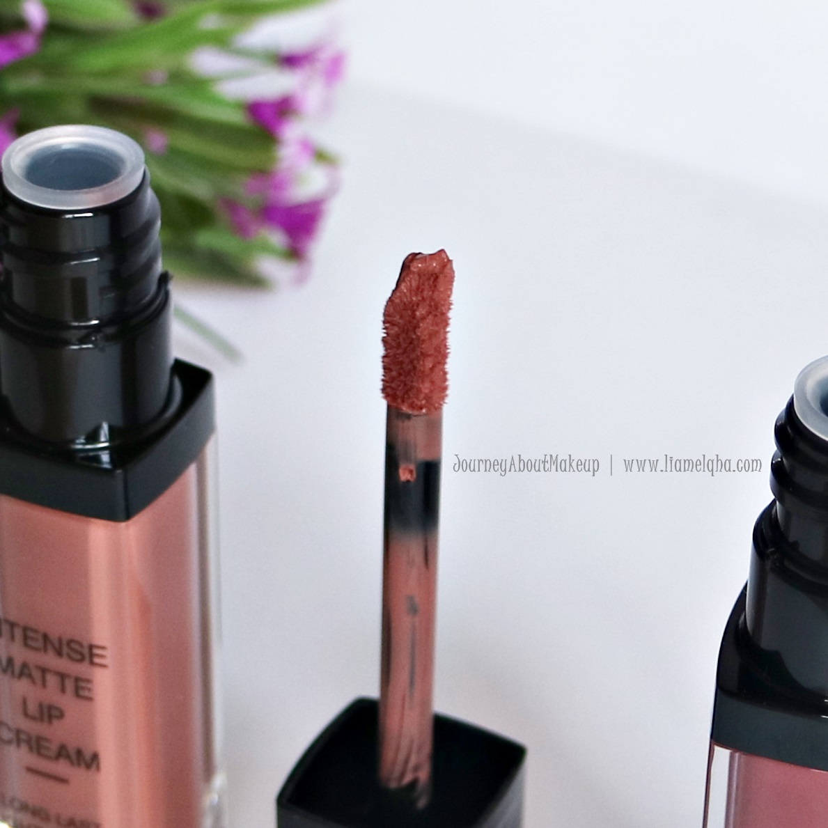 Review: Make Over Intense Matte Lip Cream Posh dan Couture || Liamelqha ...