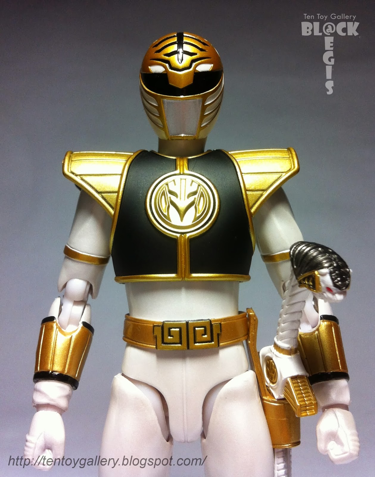Ten Toy Gallery: Review: S.H.Figuarts Kiba Ranger