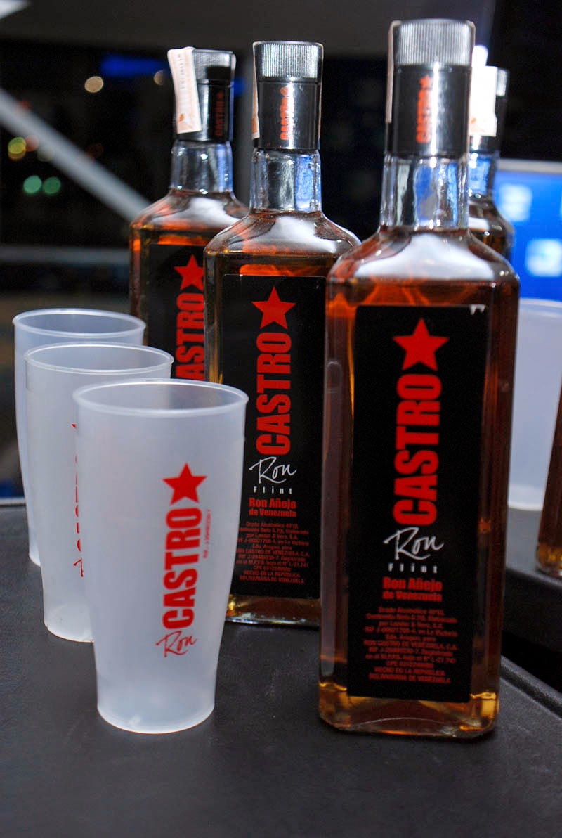 La Vie Charmant_SUROESTE: EVENTO: Vive la experiencia con Ron Castro