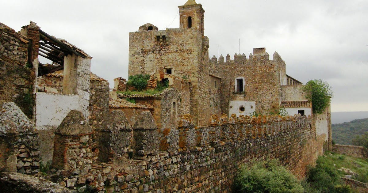 CASTILLOS Y FORTIFICACIONES EN "LA RAYA": Castillo de Azagala
