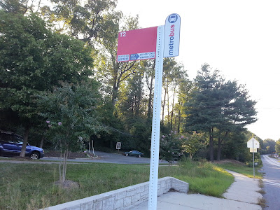 Robert Dyer @ Bethesda Row: FIRST NEW METROBUS SIGNS INSTALLED IN ...