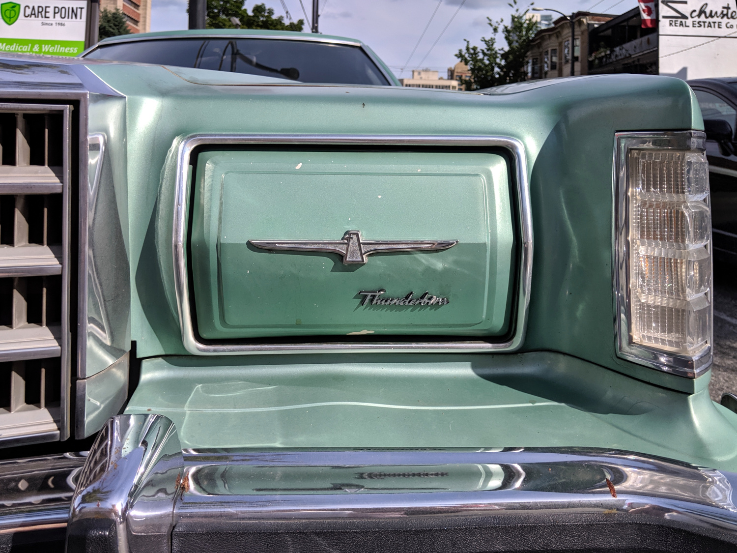 Old Parked Cars Vancouver: opera windows