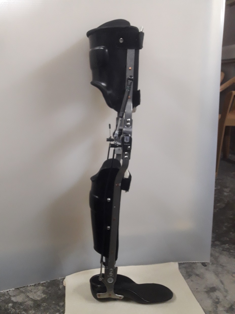 custom leg braces for disabled: custom leg braces for disabled