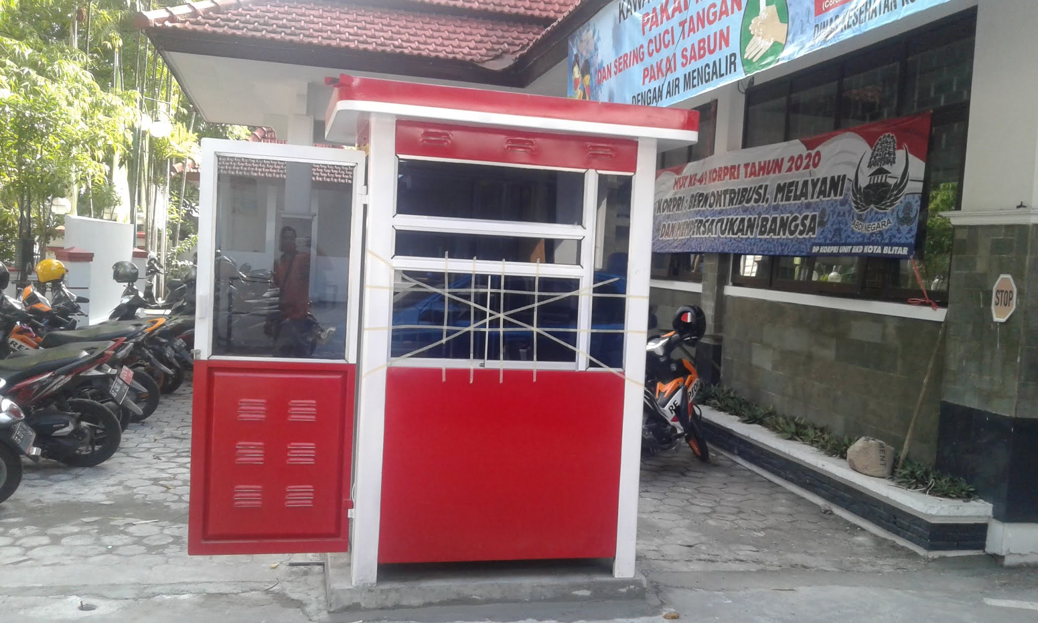 Pemasangan portal otomatis di Blitar ~ Palang Parkir Portal Otomatis ...