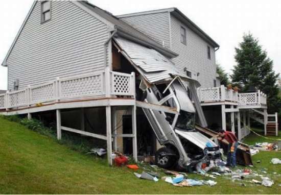 Funny Disasters (2) | Health and Beautiful