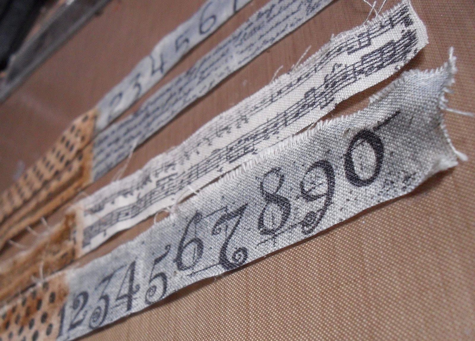 SCRAPiVERSE: Making Ribbons