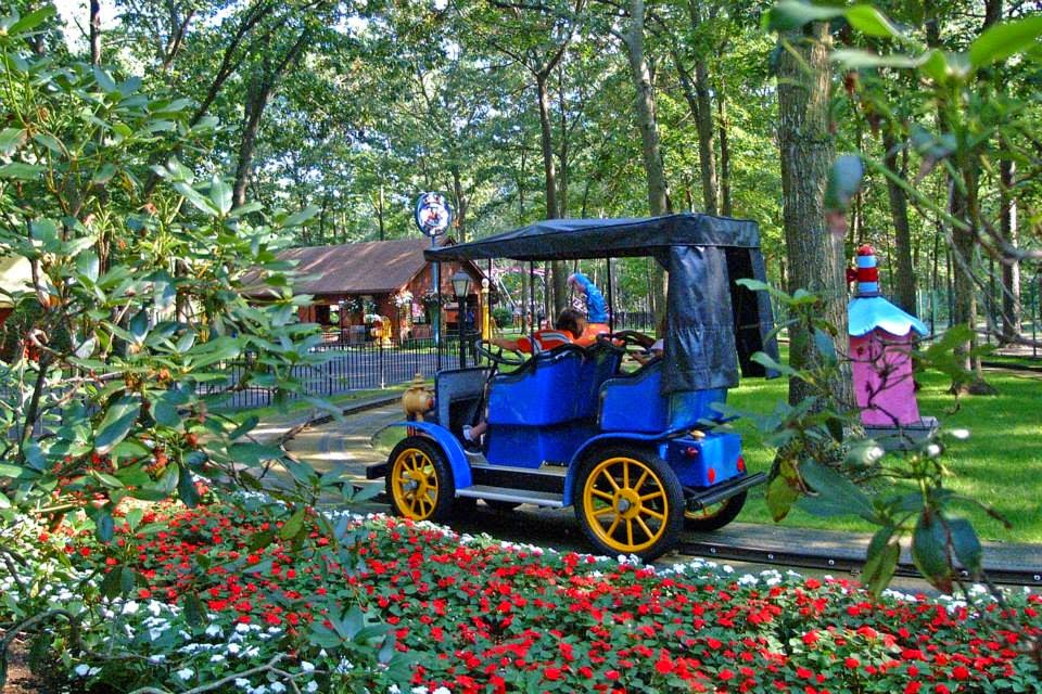 Biblio Feel - Library Feel: Places To Visit: Storybook Land - New ...