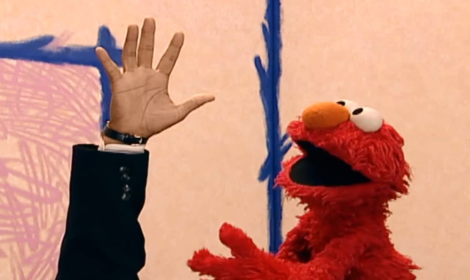 Sesame Street Guide: Elmo's World Hands
