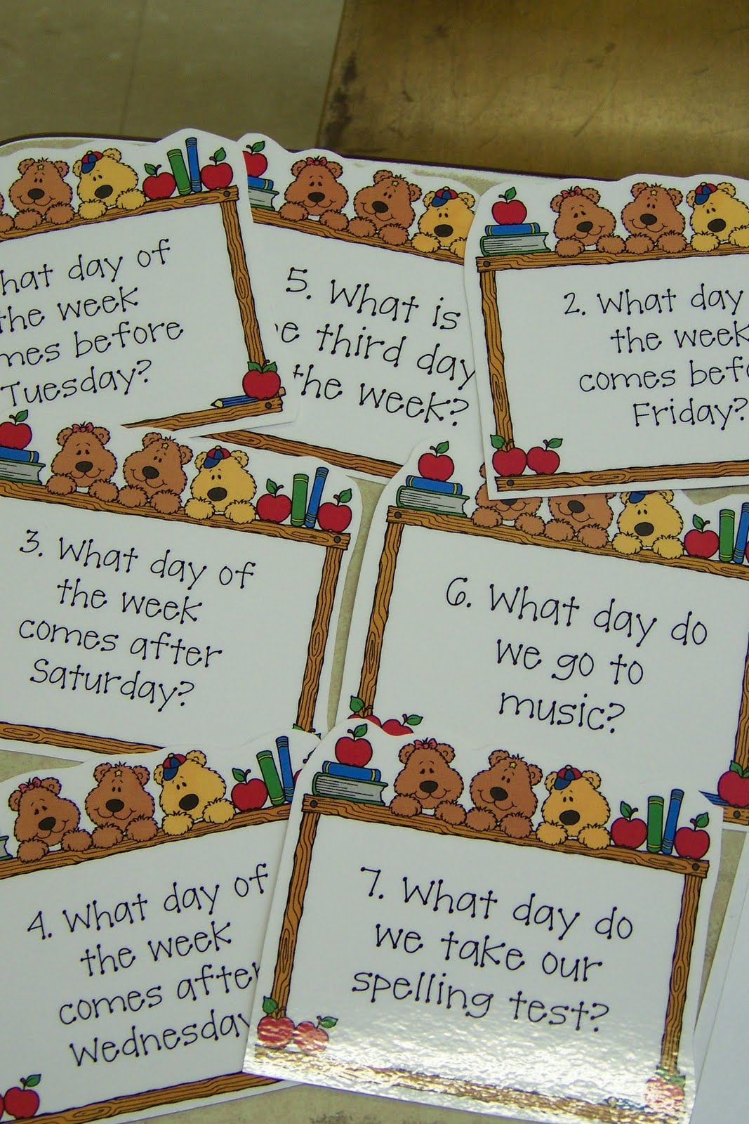 Doodle Bugs Teaching {first grade rocks!}: Days of the Week