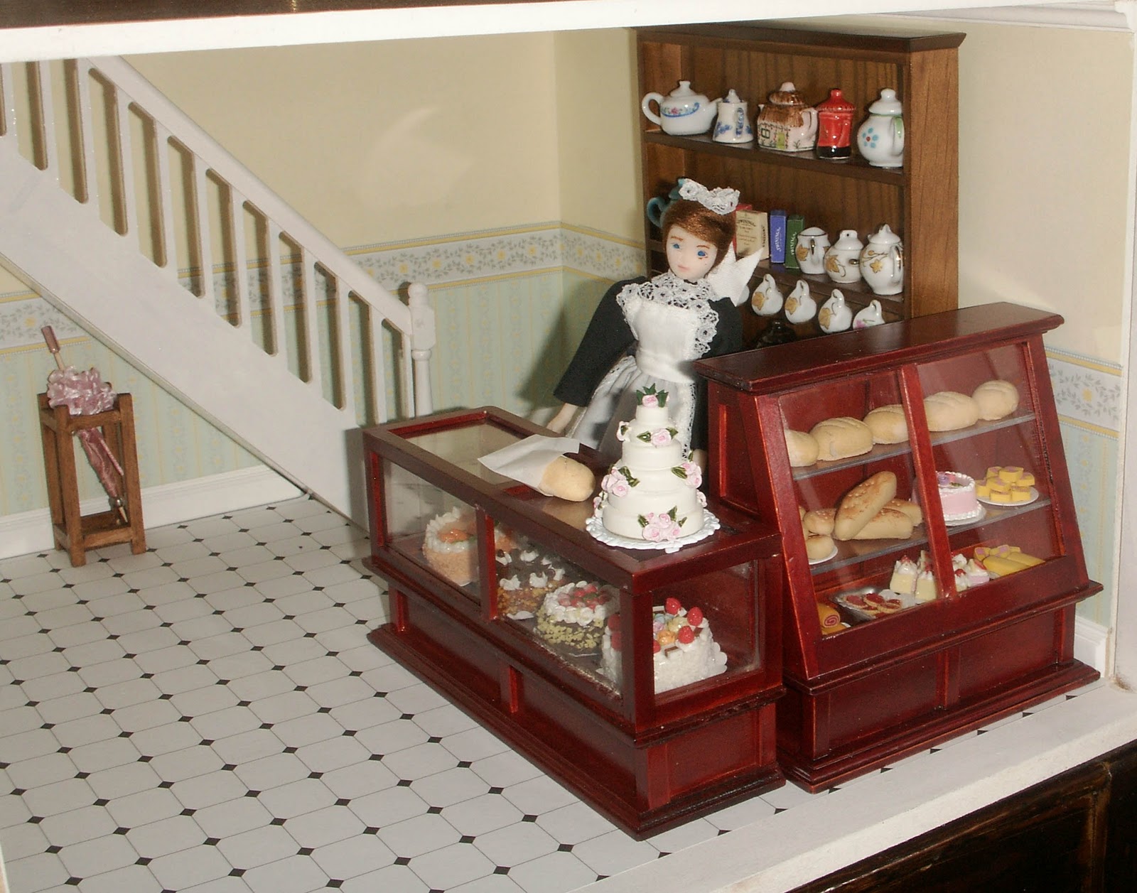 Cherry Croft: New displays in the cake shop