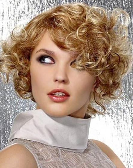 Baru 35+ Model Rambut Pendek Ikal