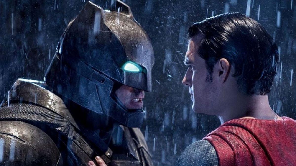 Zack Snyder Explains Which Dark Knight He Wanted To Show Us In Batman V