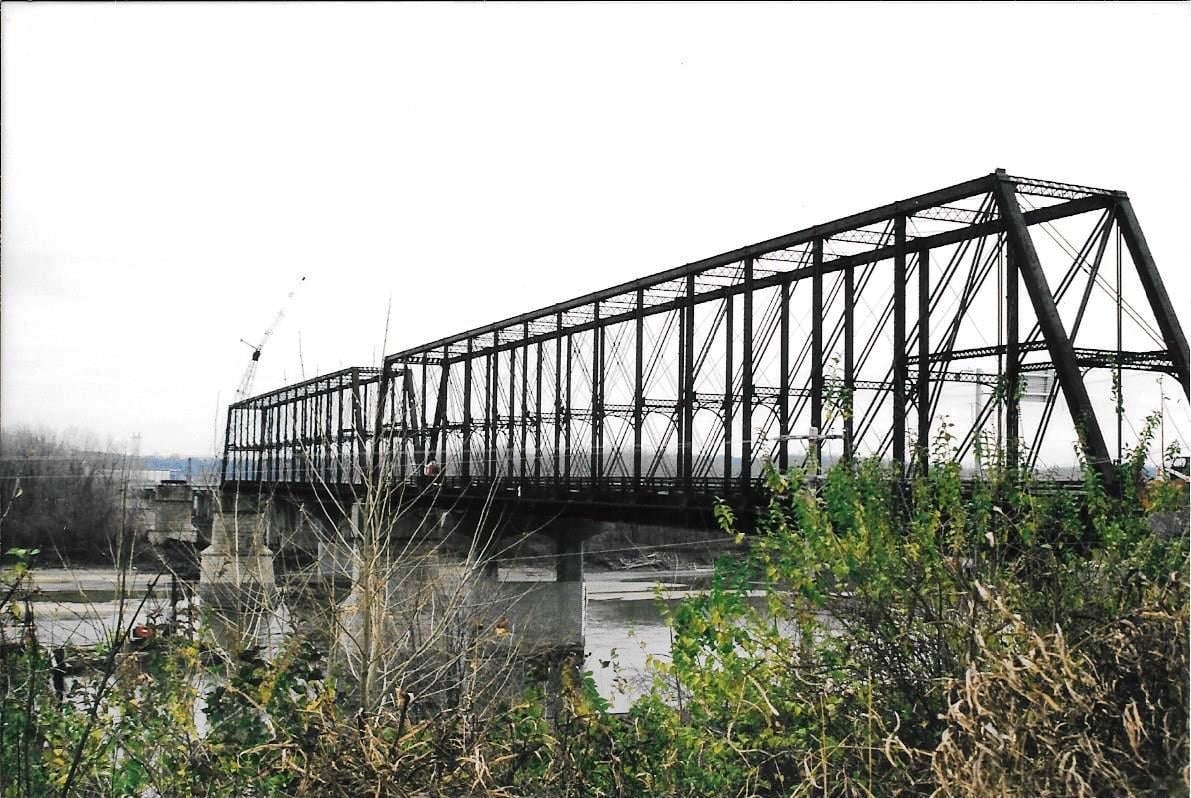 Industrial History: 1887-2001 Chouteau Bridge In Kansas City, MO