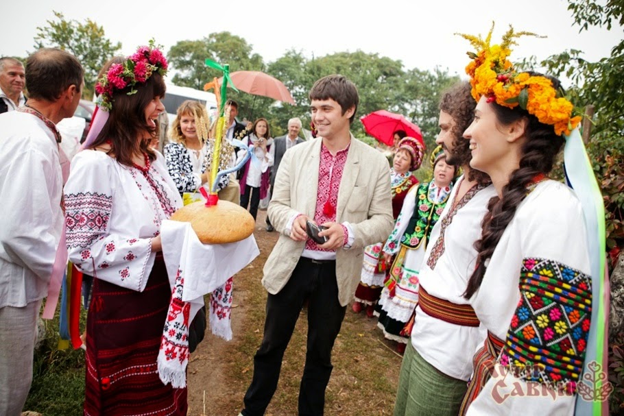 Українське весілля Традиційне українське весілля