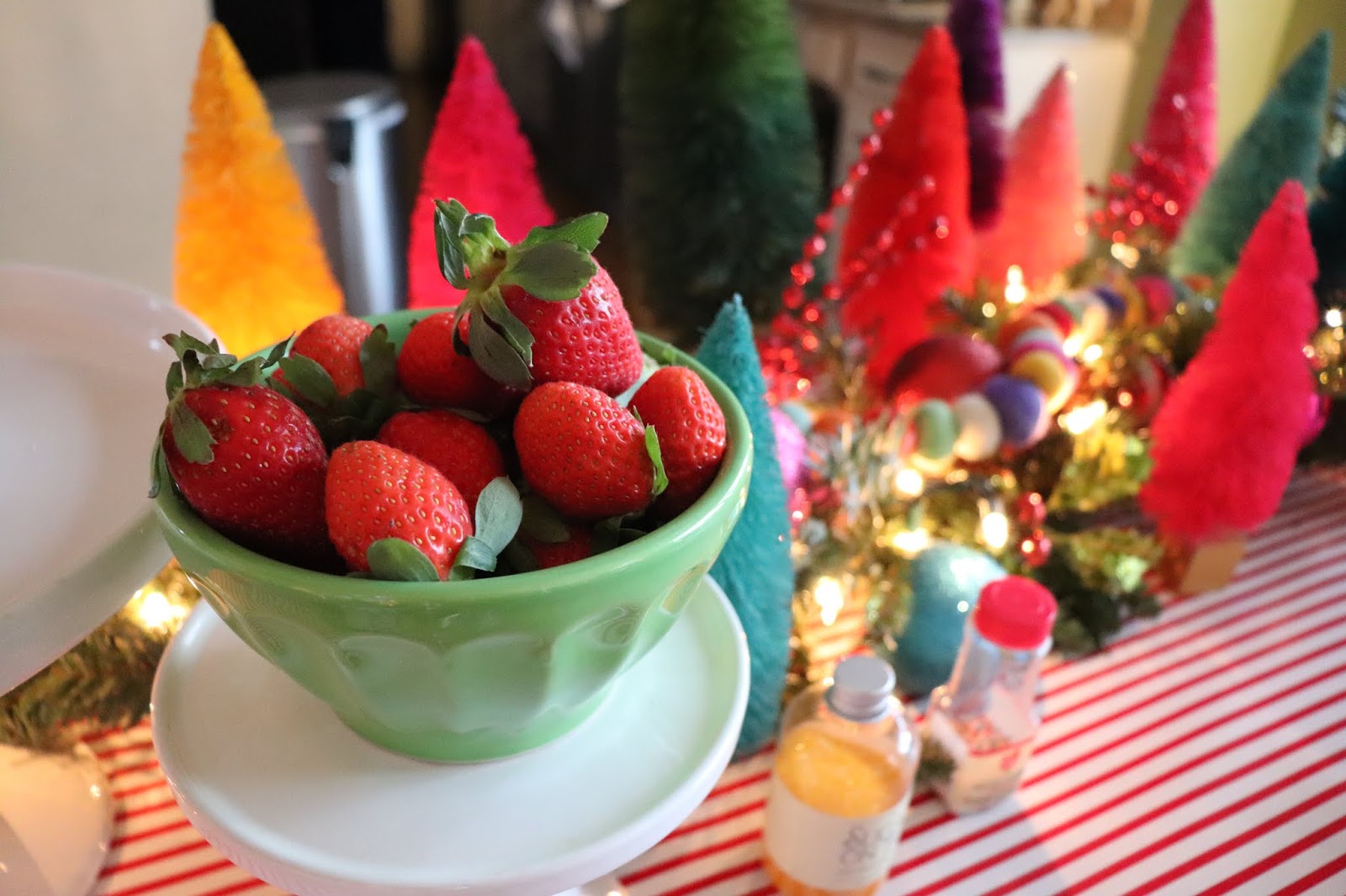 Momfessionals: North Pole Breakfast 2018