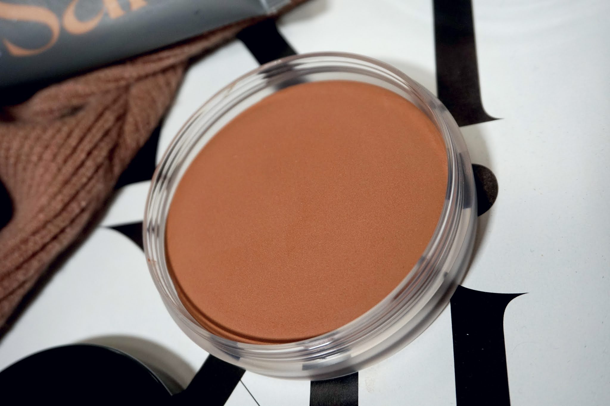| Review | Saie Sun Melt Natural Cream Bronzer | PRETTY IS MY PROFESSION