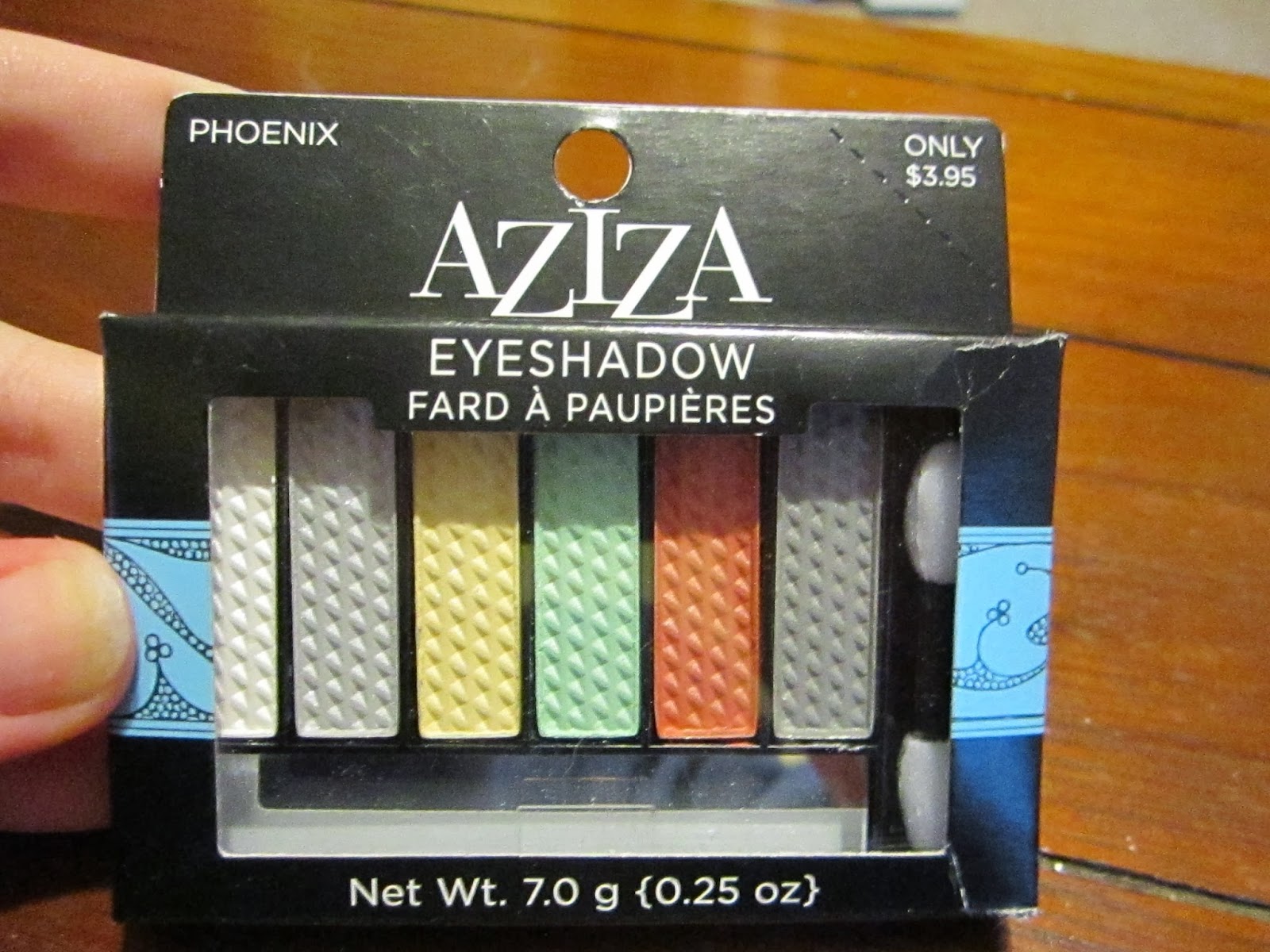 Made up & True : Aziza Cosmetics 6 Pan Eyeshadow Palettes Review
