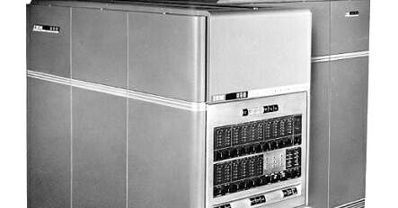 Primeros computadores: IBM 650