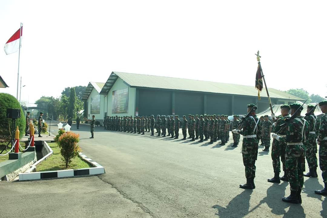 Media Padjajaran Nusantara Indonesia: Tradisi Korps Penerimaan Warga ...